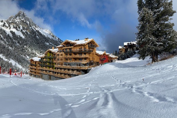 Heaven Publicity VIP SKI Returns - Heaven Publicity